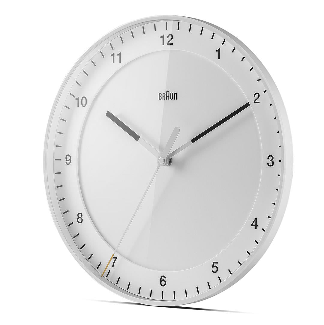 BC17 Braun classic large analogue wall clock - white – US - Braun ...