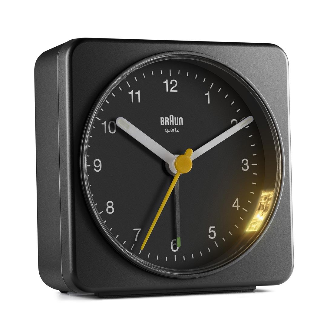 BC03 Braun classic analogue alarm clock - black – US - Braun Clocks ...